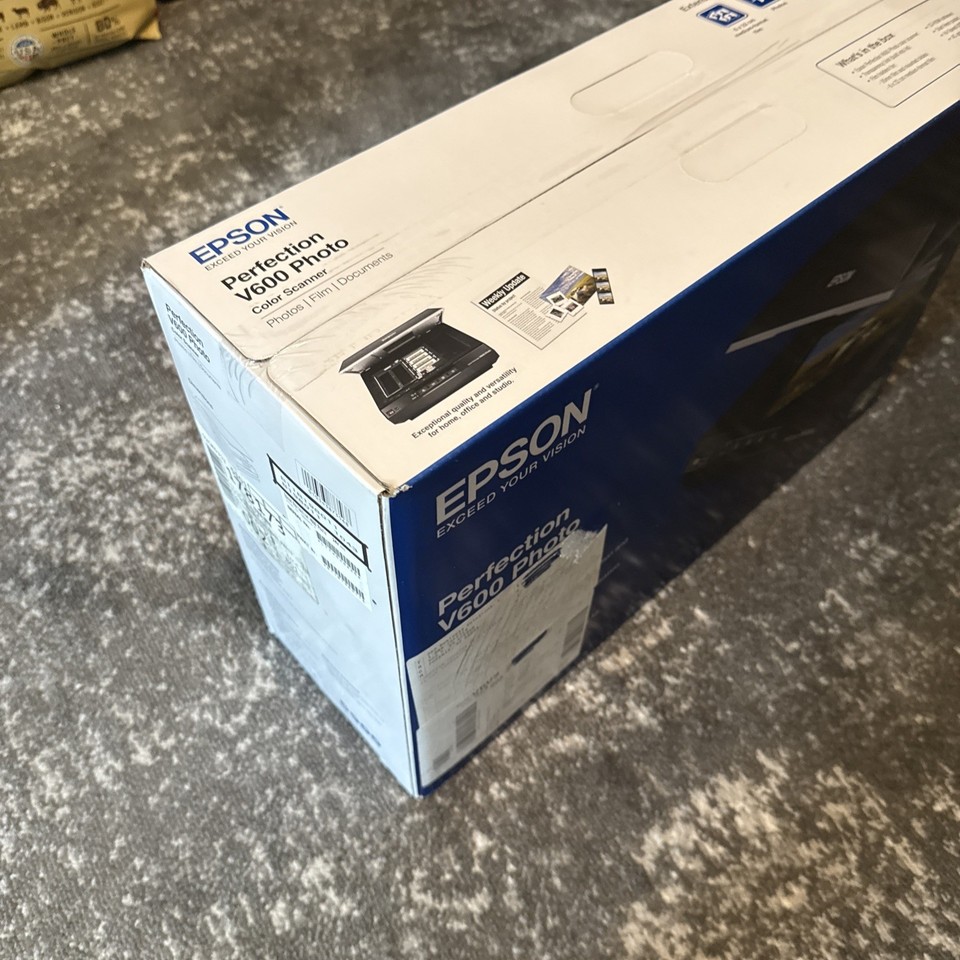 NEW Epson Perfection V600 Color Photo Scanner Image Film Negative ...