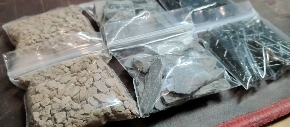 Warhammer Model Materials Miniature Scenery Terrain Basing sand rocks ...