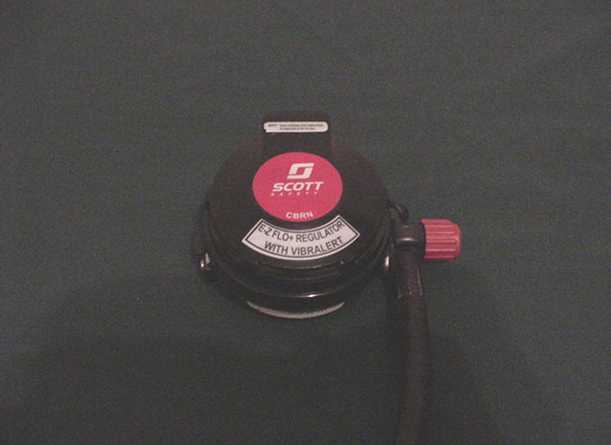 Scott SCBA Ez-Flo PLUS EZFLO+ CBRN Regulator W/ VIBRALERT 200077-30 JAN ...