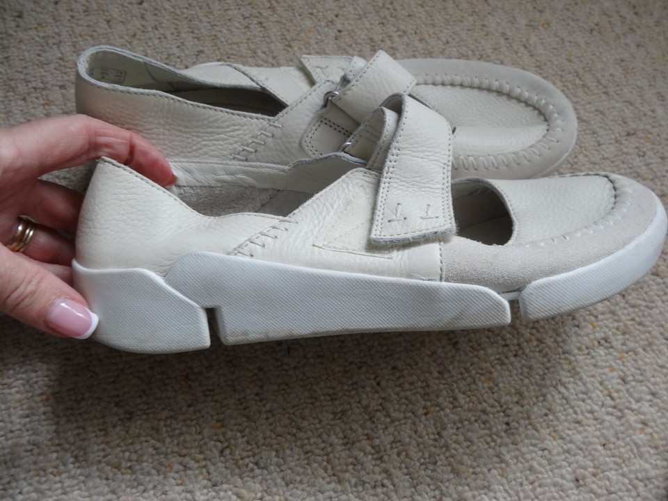 Clarks ladies cream comfortable shoes UK size 6D | eBay UK