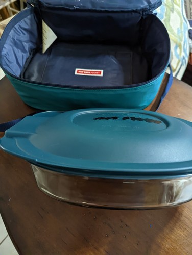 Pyrex casserole dishes with lid and Carry on Har and Cold Bag | eBay