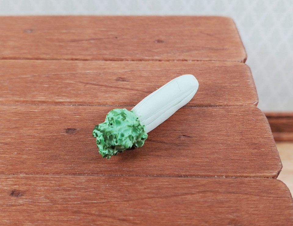 Dollhouse Celery Stalk Vegetable 1:12 Scale Miniature Kitchen Food ...