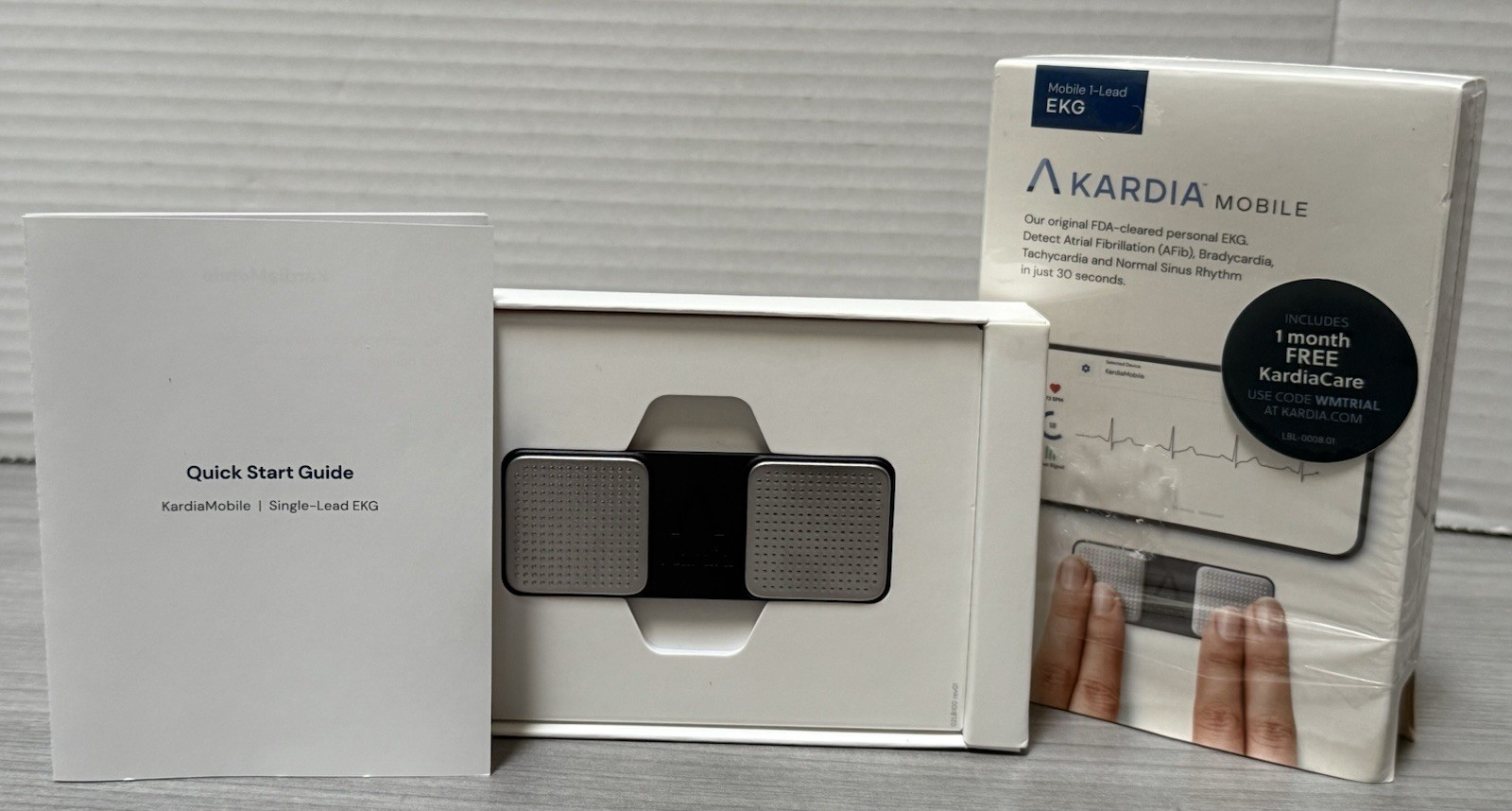 AliveCor AC-009 KardiaMobile Wireless Personal EKG Monitor Black | eBay