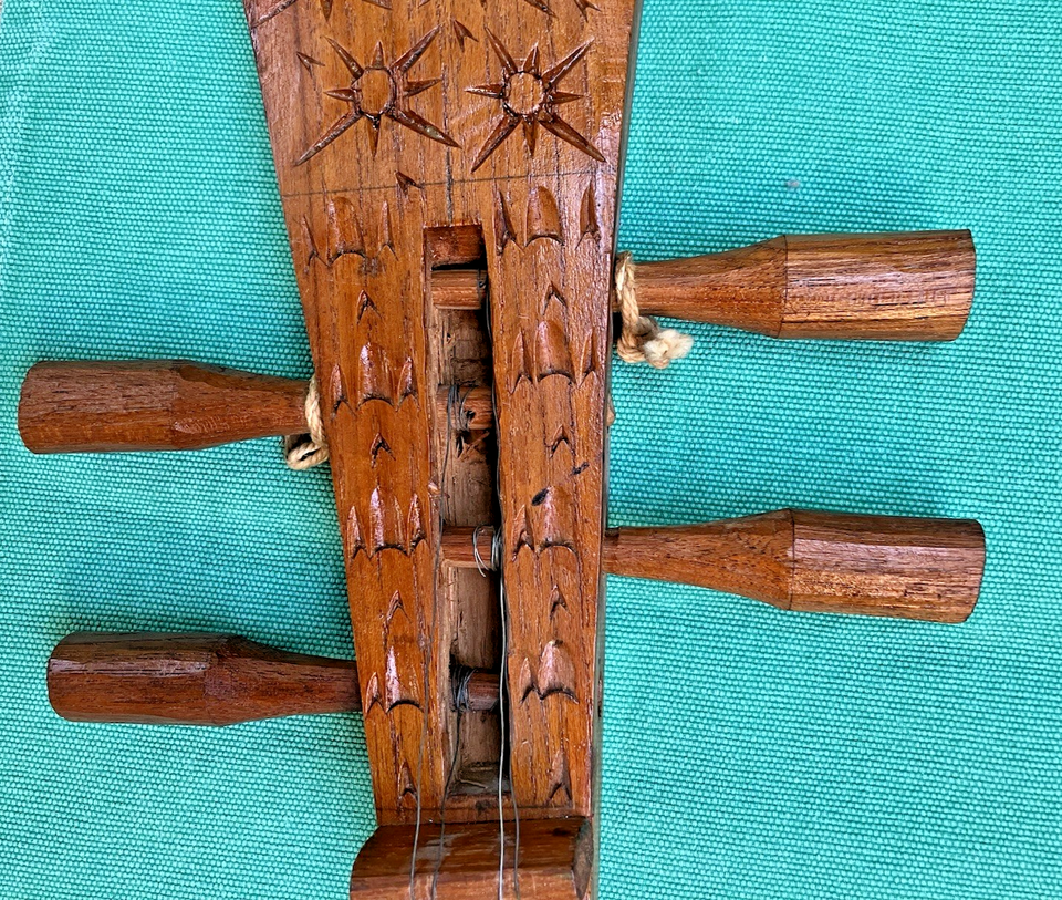 Vintage Seung Thailand 4 String Music Instrument Mandolin Fiddle Long ...