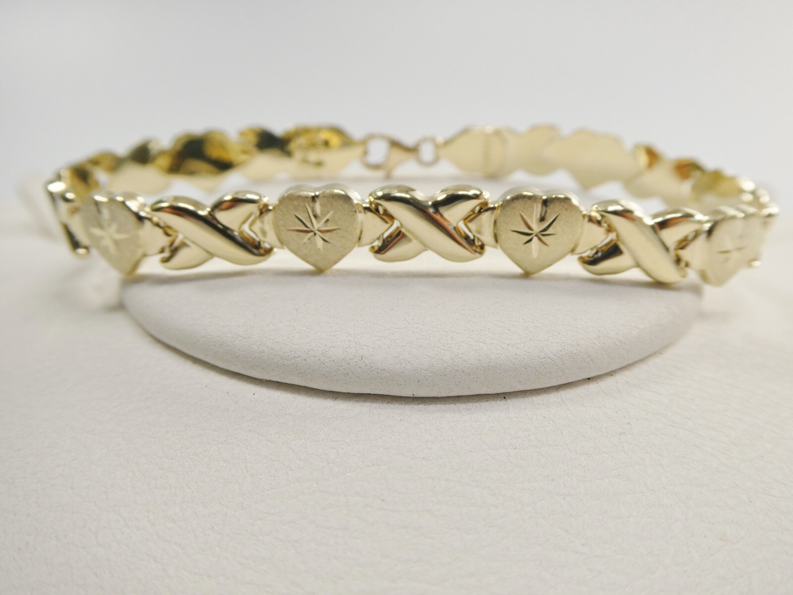 REAL 10K GOLD XOXO/ XO HEART HUGS AND KISSES BRACELET | eBay