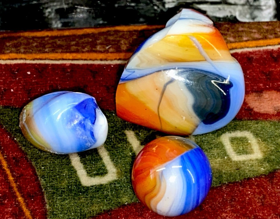 😎Vintage Akro Patch Marble-.61 NM+ W/Matching “Dug” Oddities From ...