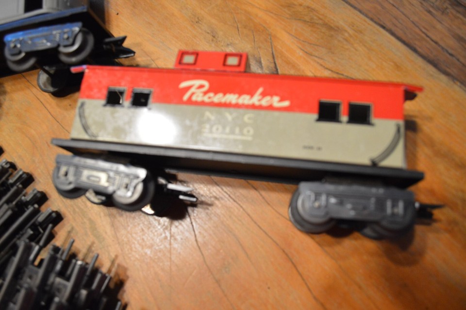 Vtg MARX Train Set,Sears Allstate,Tin Cars,Crane,Crossing Gate,Track ...