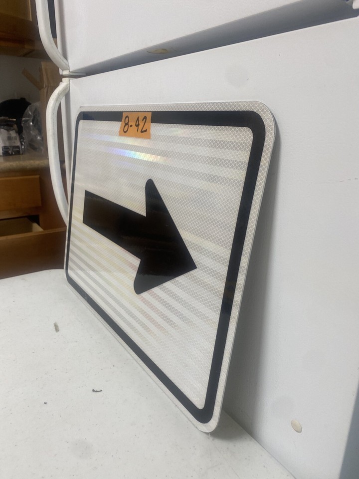 Road Street Traffic Sign Authentic Arrow 21" X 15" 8-42 | eBay