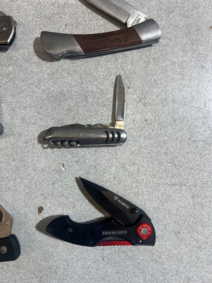 LOT OF 13! Cheap Used Pocket Knives! Smith and Wesson! Winchester! | eBay