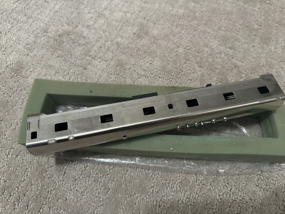 Lambert Ho Scale Metal Passenger Car For Train Set Layout | eBay