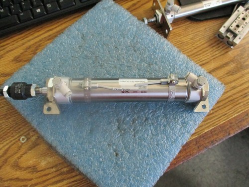 SMC Model: CDM2L32-125Z-M9PSAPC Cylinder with SMC JA30-10-125 Floating ...