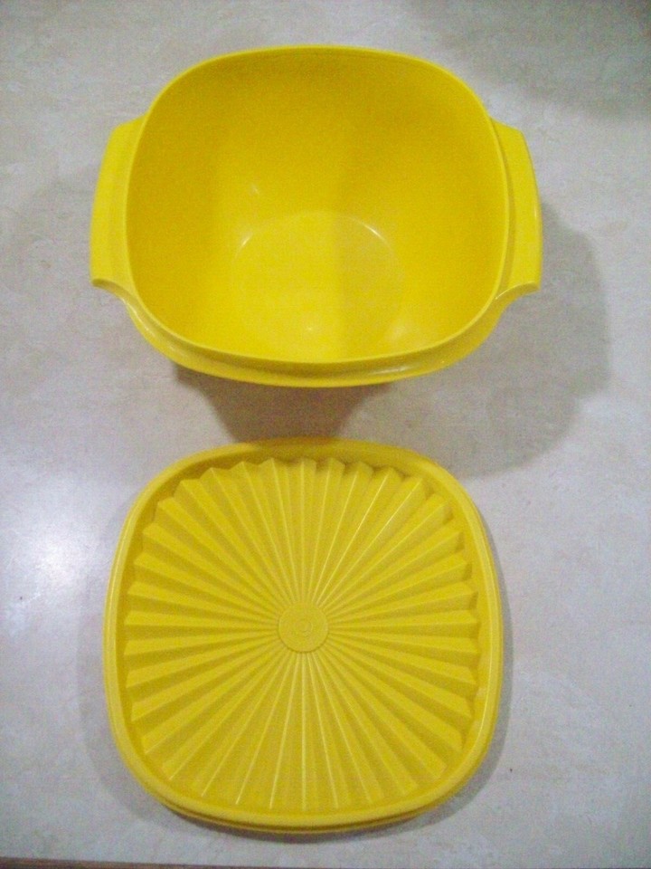 Vintage Genuine Tupperware (836) Mustard Yellow Servalier Bowl With Lid ...