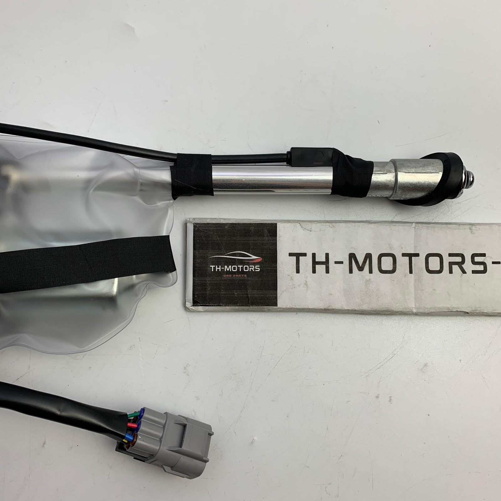 TOYOTA Genuine Land Cruiser W Holder Antenna Assy 86300-60700 | eBay