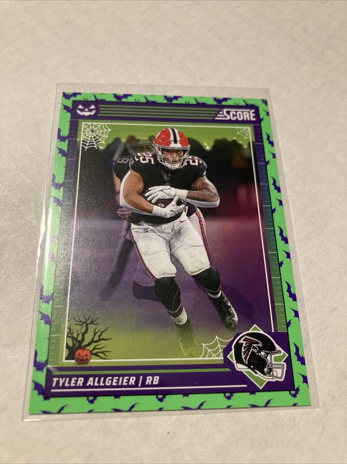 2024 Score Football Bats Parallel #10 Tyler Allgeier Falcons | eBay