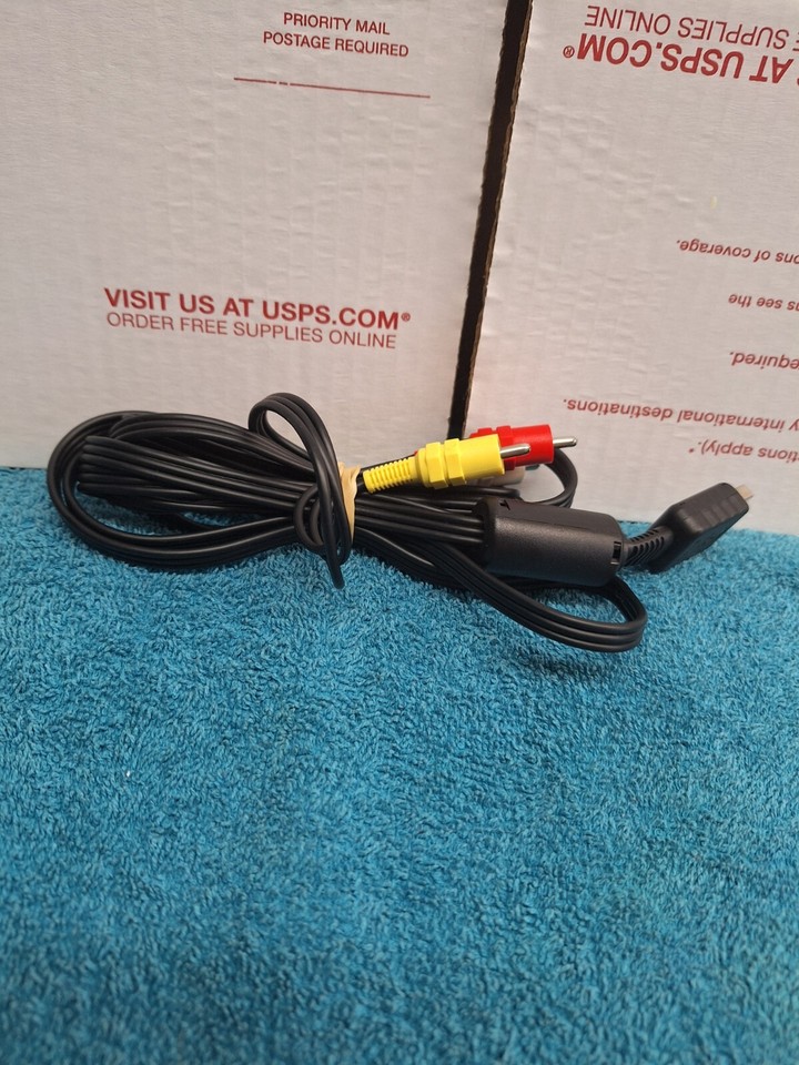 Sony Playstation, PS One, PS1 Console Bundle complete in Psone Box ...