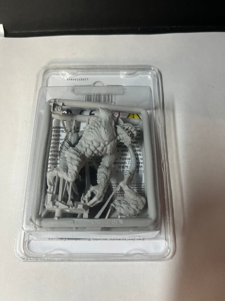 NIB Dark Eldar Clawed Fiend, Warhammer 40k Drukhari Finecast | eBay