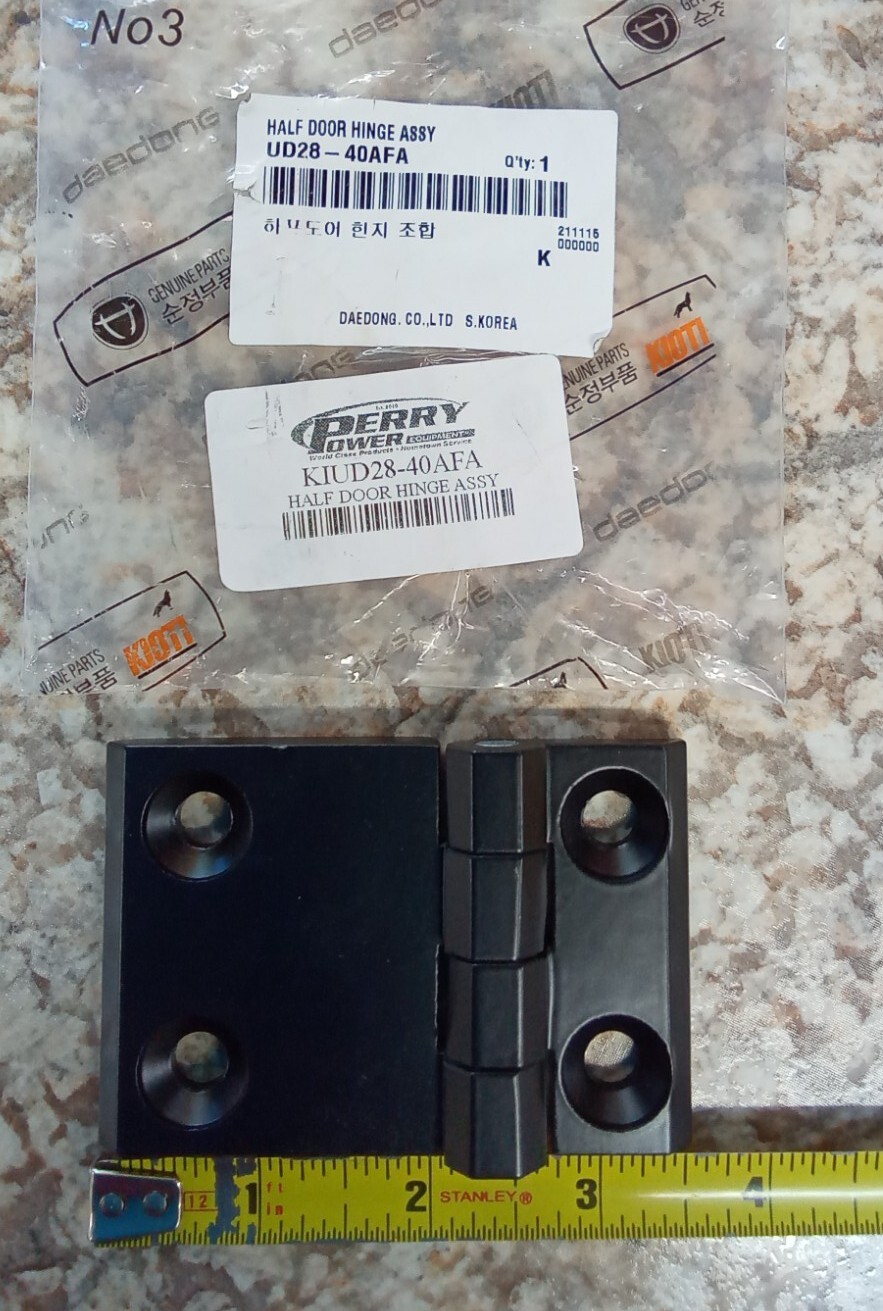 New Genuine OEM Kioti UD28-40AFA Half Door Hinge Assembly for K92400 ...