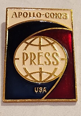 Vintage NASA APOLLO SOYUZ 1975 Joint USA USSR Space Mission enamel ...