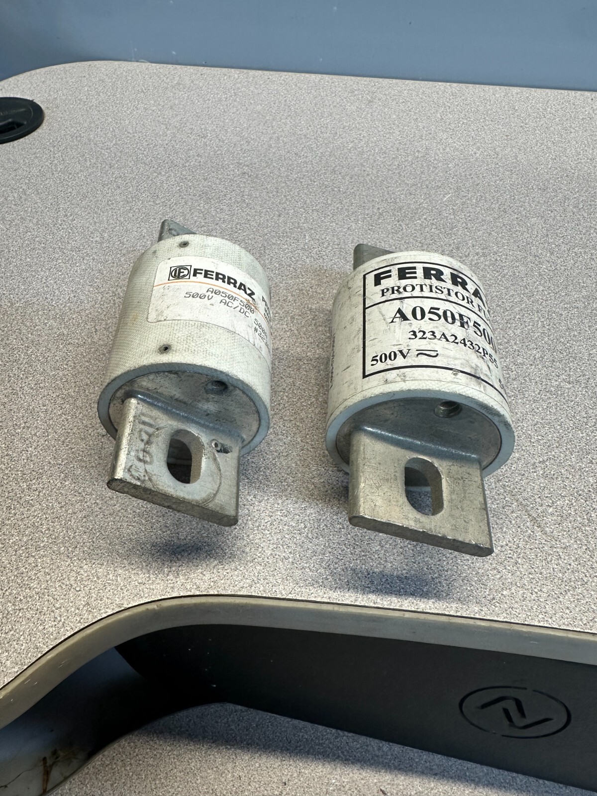 FERRAZ PROTISTOR A050F500 500V AC/DC 500A FUSES. ONE NEW/ONE USED BOTH ...
