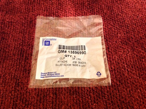 Genuine GM Wire Harness Clip 13596990 Lot Of 26 Brand New | eBay