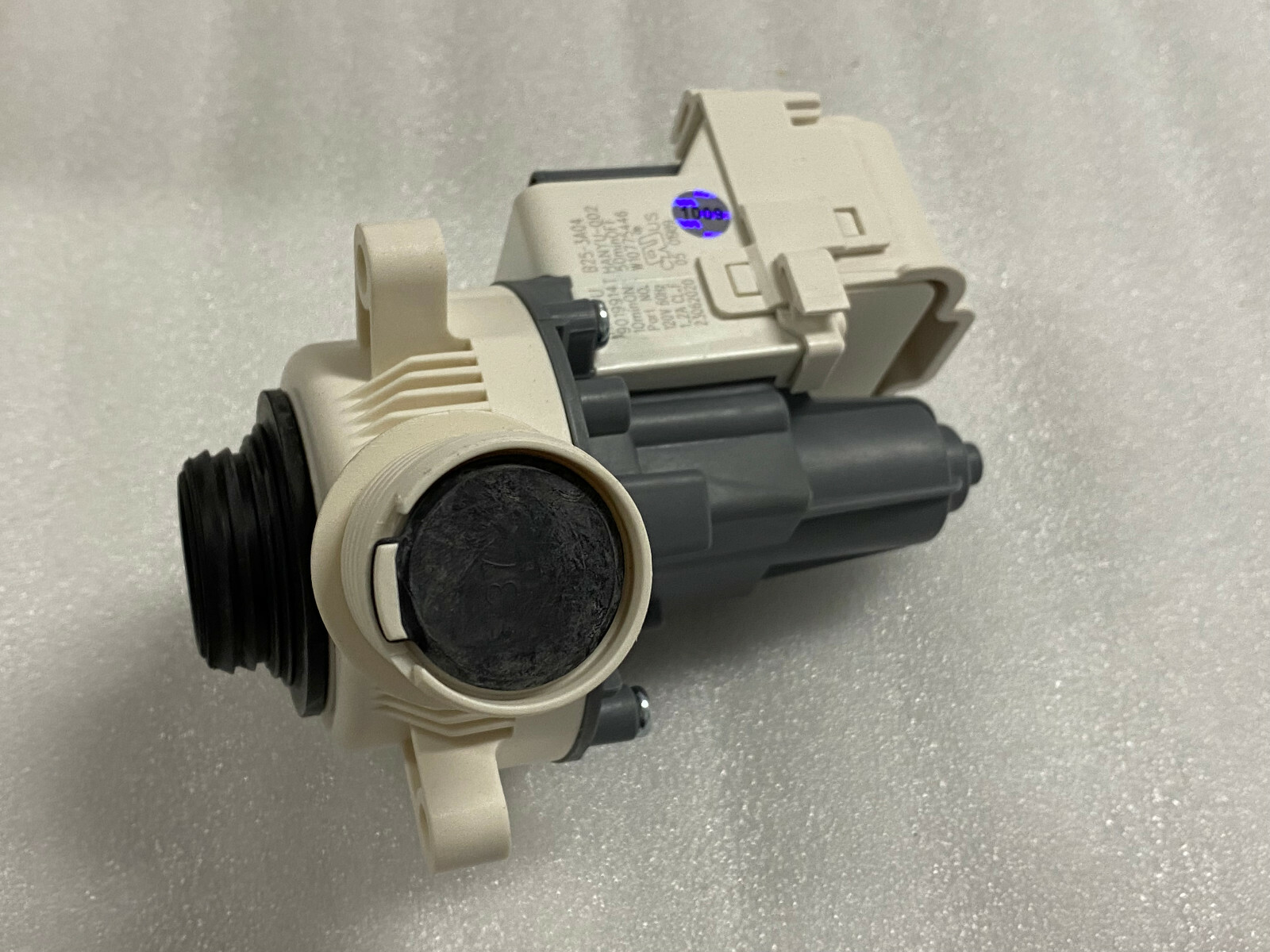 GENUINE OEM Whirlpool Washer Drain Pump W10919003 | eBay