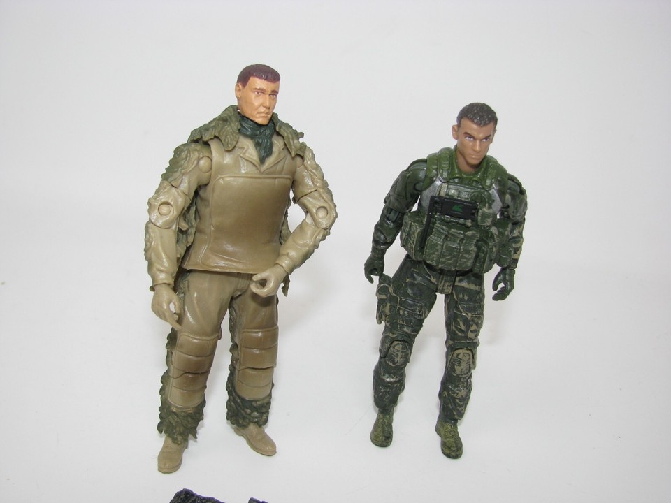 2 BBI Elite Force Soldiers Ghillie suit 1/18 3.75" Barrett M82 sniper ...