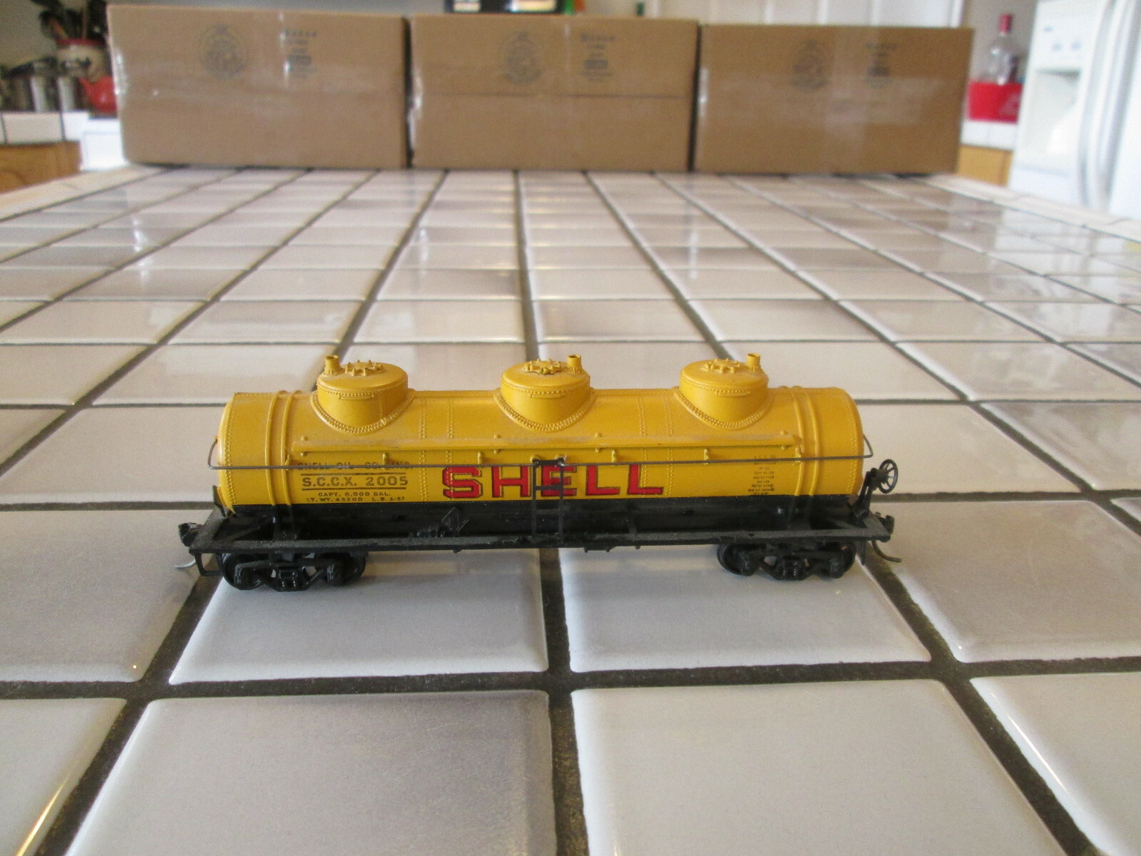 athearn SHELL three dome tank car HO scale //// | eBay