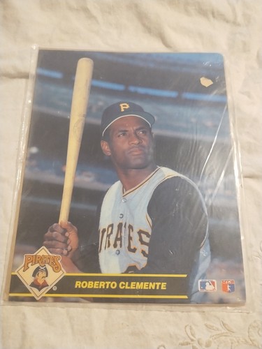 1990 Roberto Clemente MLB Action Photos Super Stars 8 x 10 inch Photo ...