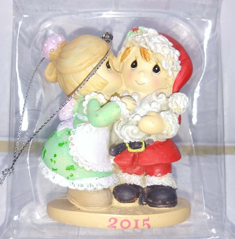 HTF 2015 Precious Moments Mommy Kissing Santa Claus Ornament w/ Box | eBay