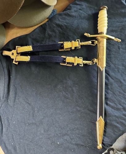 EAST GERMAN NAVY OFFICER DAGGER With Hanger | eBay