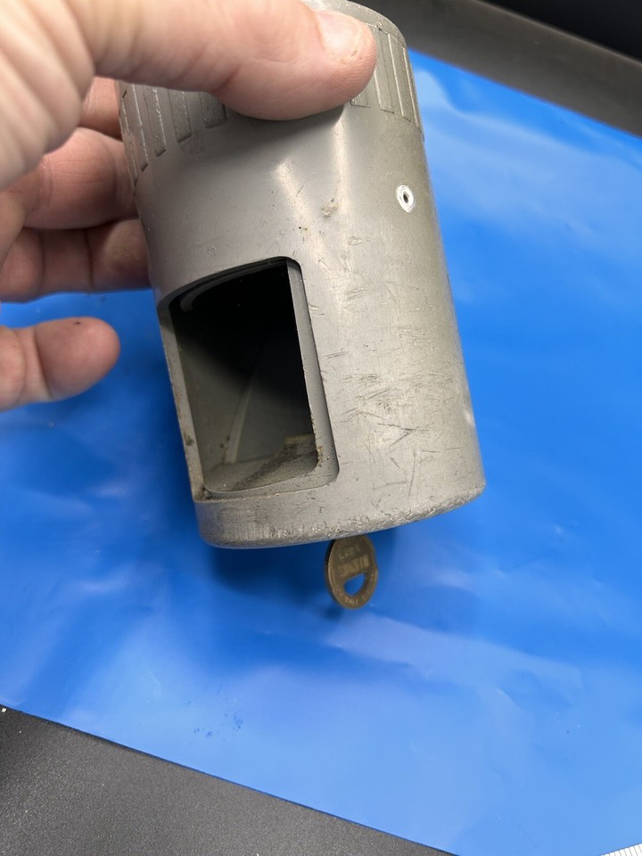 DUNCAN MILLER Parking Meter Locking Coin Vault, Cup - With KEY | eBay