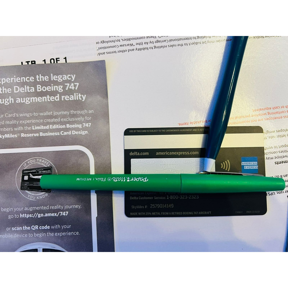 DELTA SKYMILES BOEING 747-451 AIRPLANE LTD American Express AMEX BLACK ...