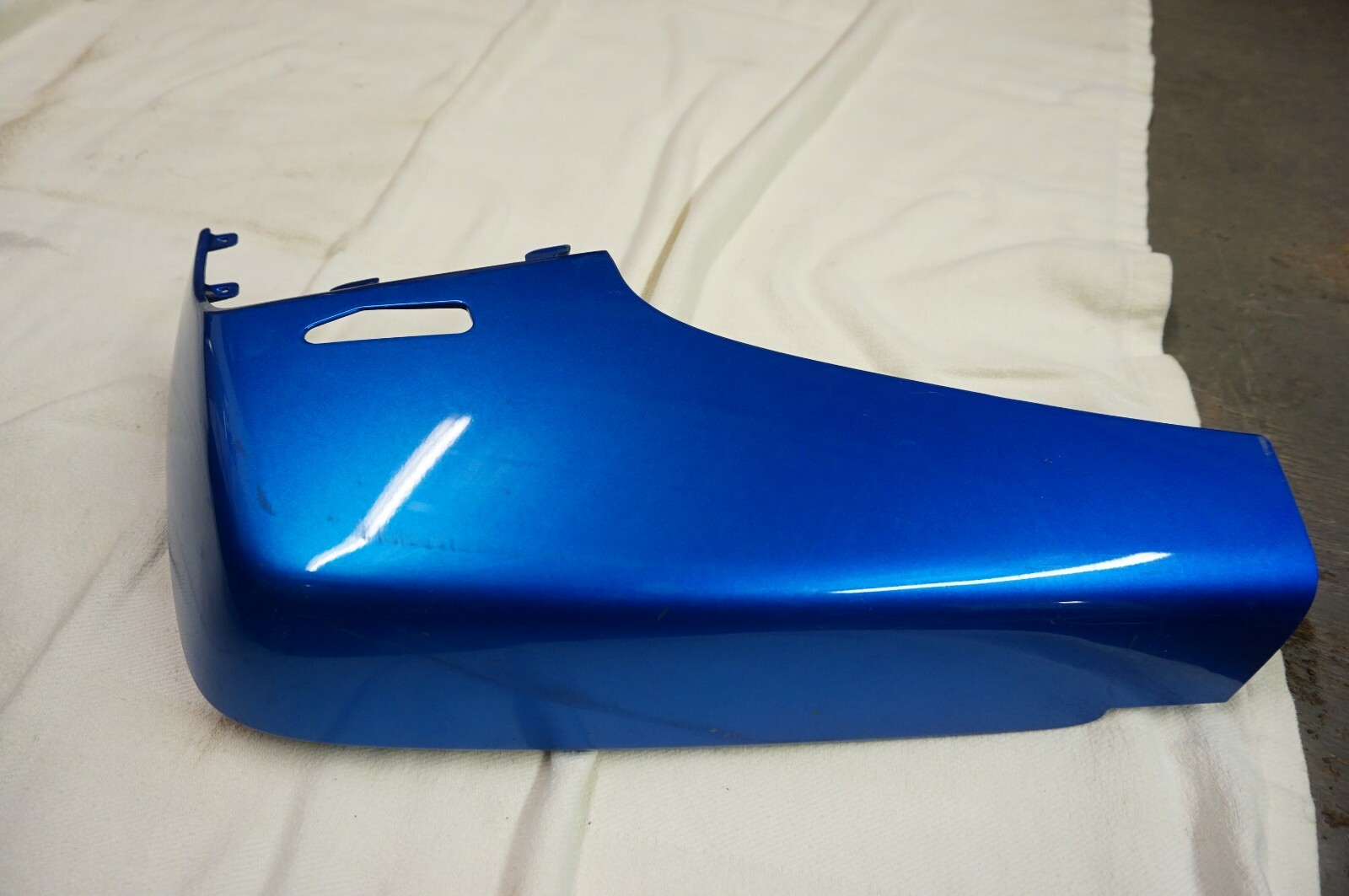 17 Honda Goldwing GL1800 B197M Left Lower Trunk Fairing 81148-MCA-S40ZA ...