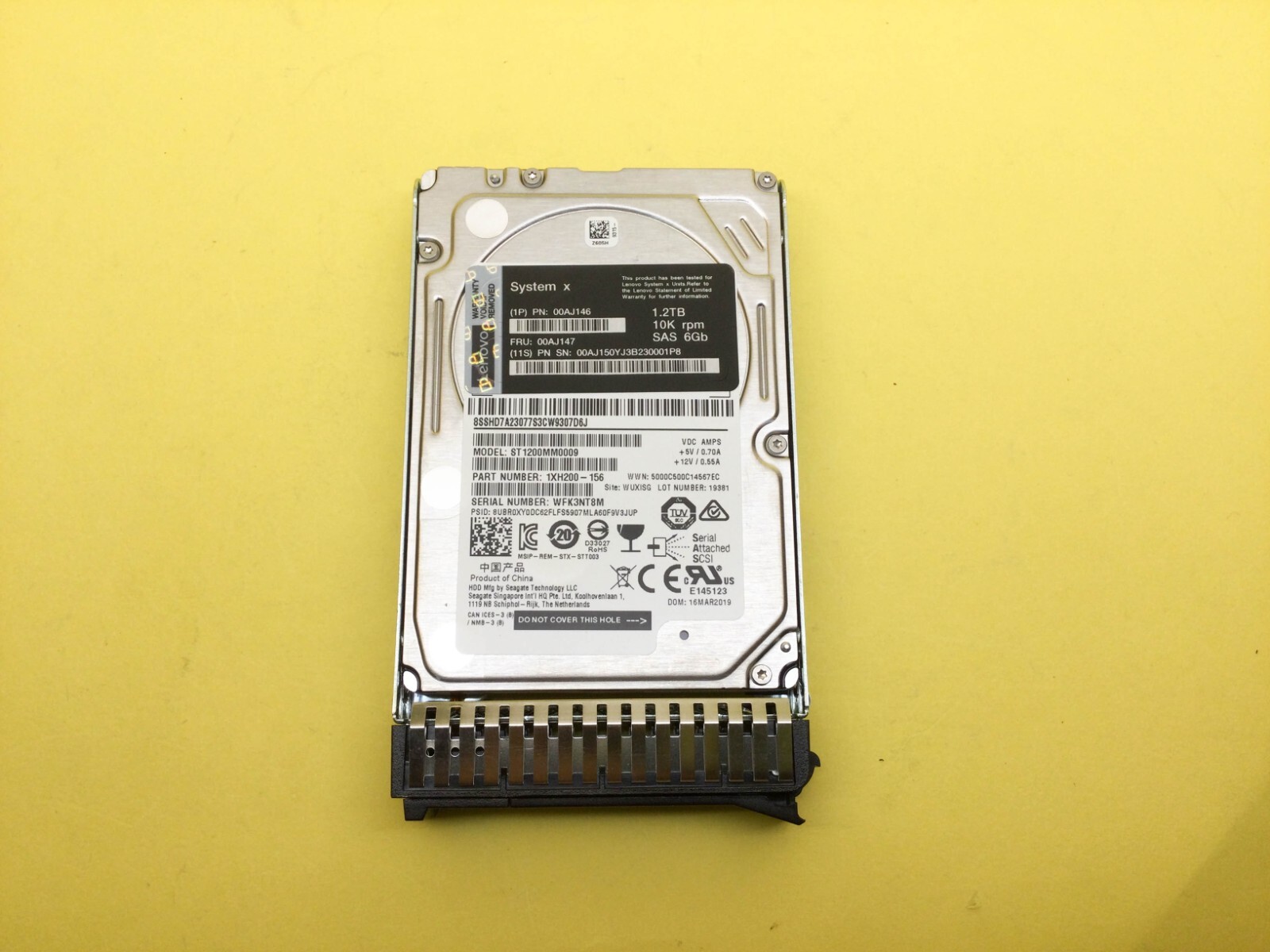 IBM 00AJ146 00AJ147 00AJ150 Lenovo System X 1.2TB 10K RPM 6Gb/s SAS 2.5 ...