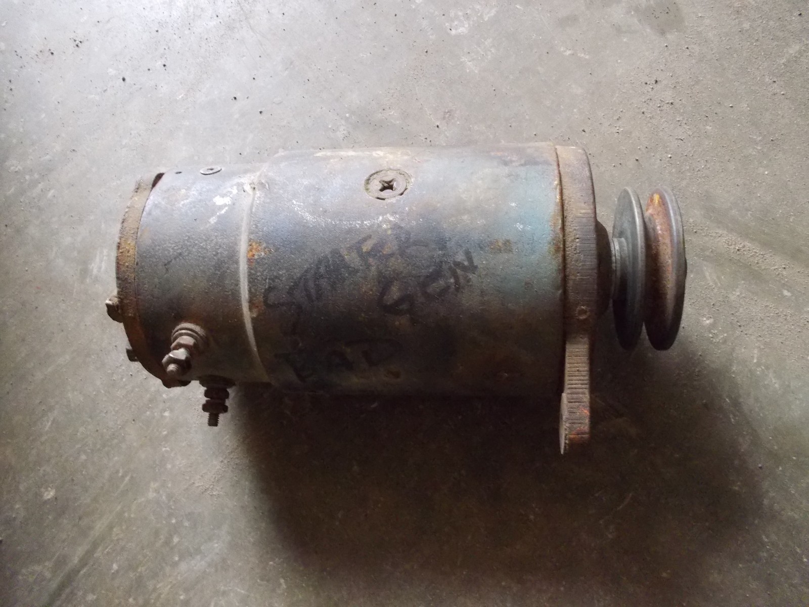 Farmall IH Cub tractor 6V starter generator /& belt drive pulley CORE ...