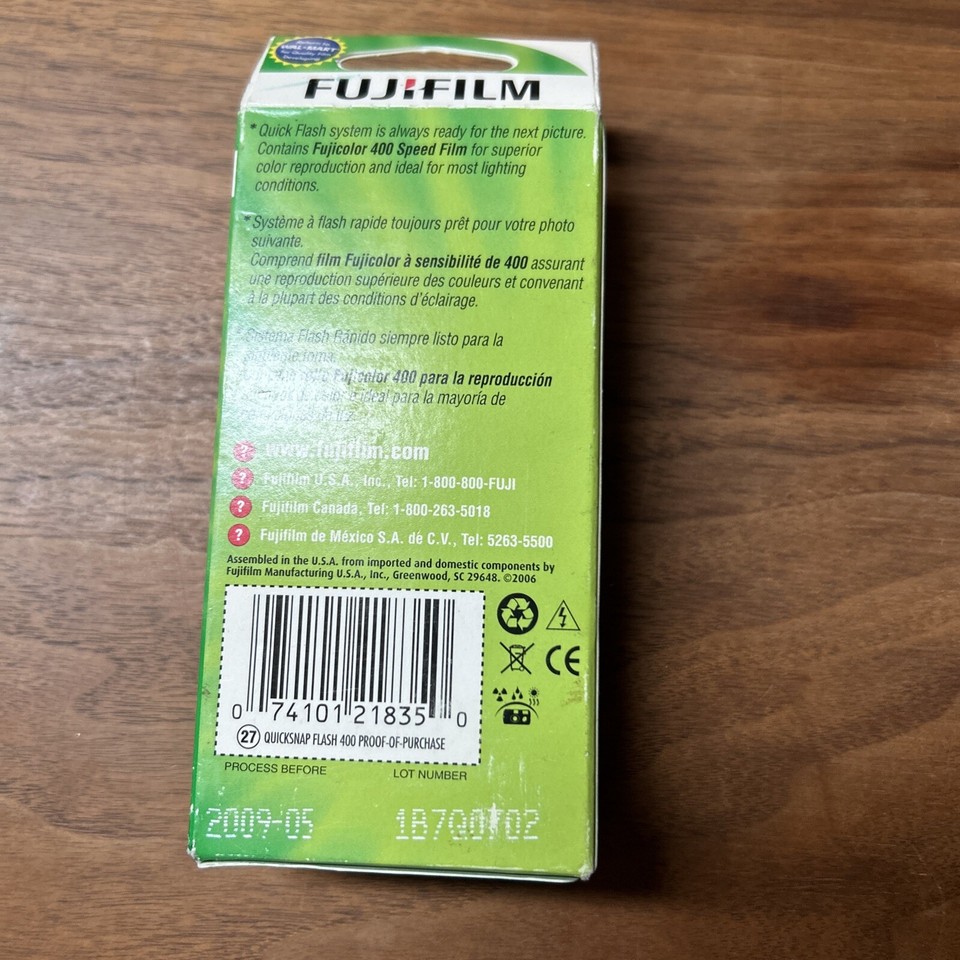 Fuji Film Quick Snap Flash Disposable Camera 27 Exp Continuous Flash ...