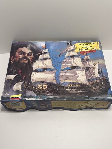 Lindberg Captain Edward Teach Blackbeard Pirate Ship 1/250 Model Kit ...