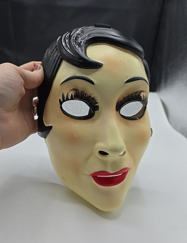 Vintage Emo Girl Punk Rock Goth Grunge Haunted Horror Seasonal ...