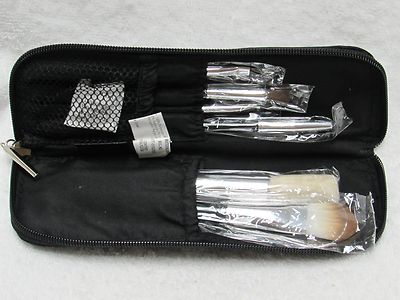 NEW Makeover Essentials Portfolio Brush SET KIT MAKEUP Collection FREE ...