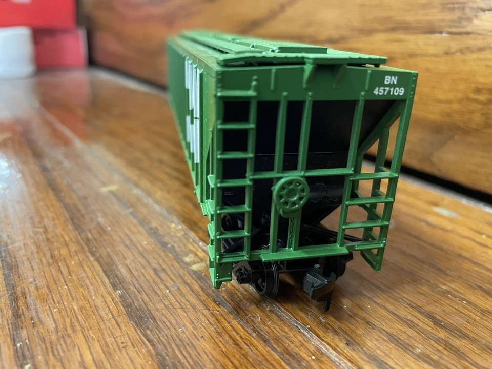 Athearn - HO Scale - 220 Burlington - 54' Hopper Runner Custom Cars ...