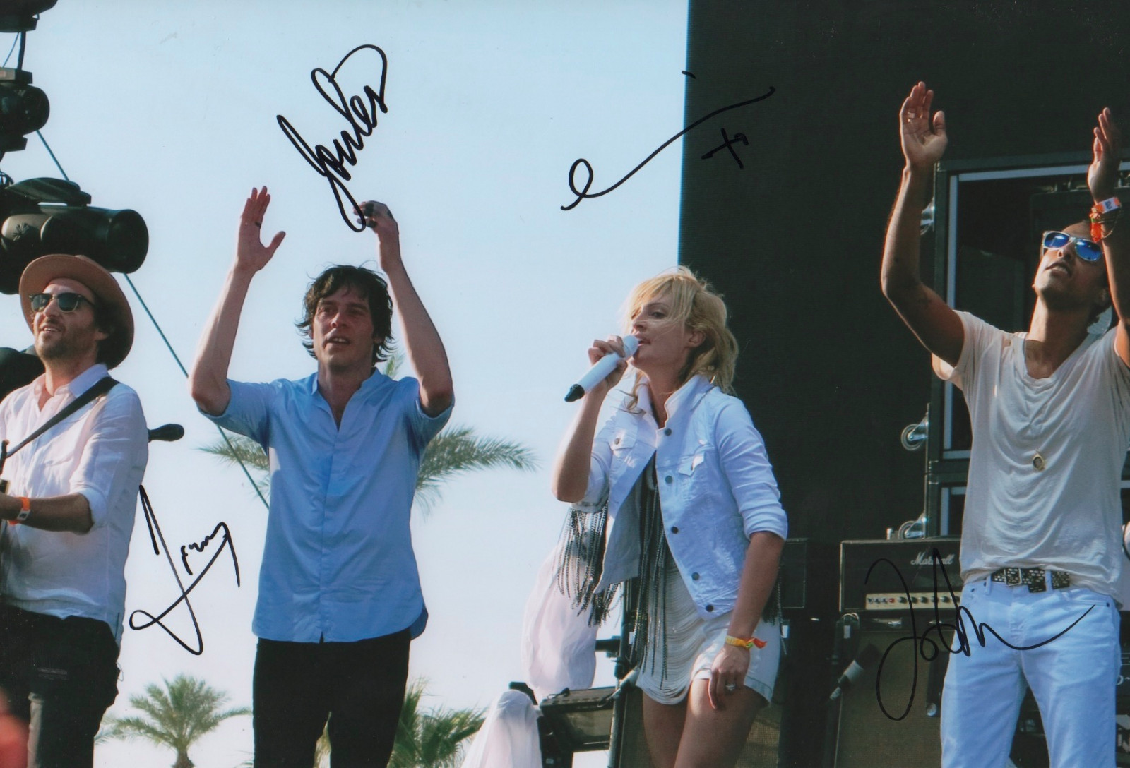 Metric Band full signed 8x12 inch photo autographs | eBay