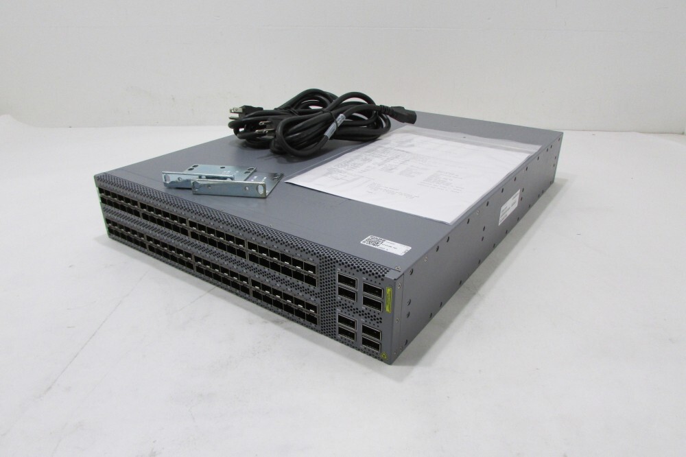 JUNIPER QFX5100-96S-AFO 96 1/10G SFP+,8x 40G QSFP, 2x AC 1 year ...