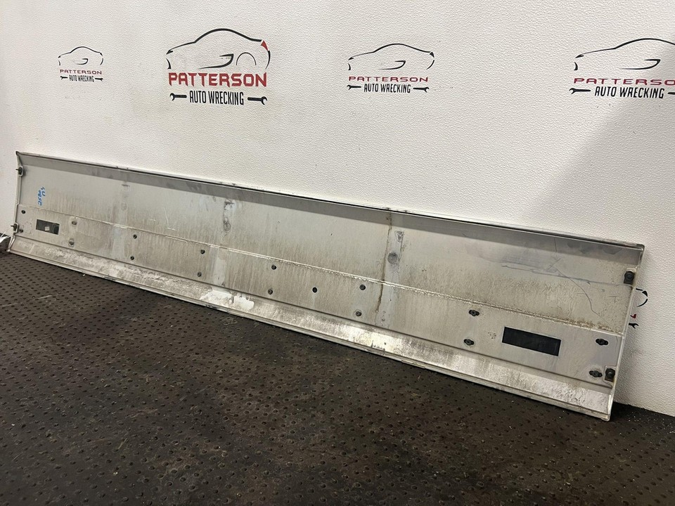 92-96 FORD F250 REAR GATE TAIL FINISH PANEL TRIM MOLDING | eBay