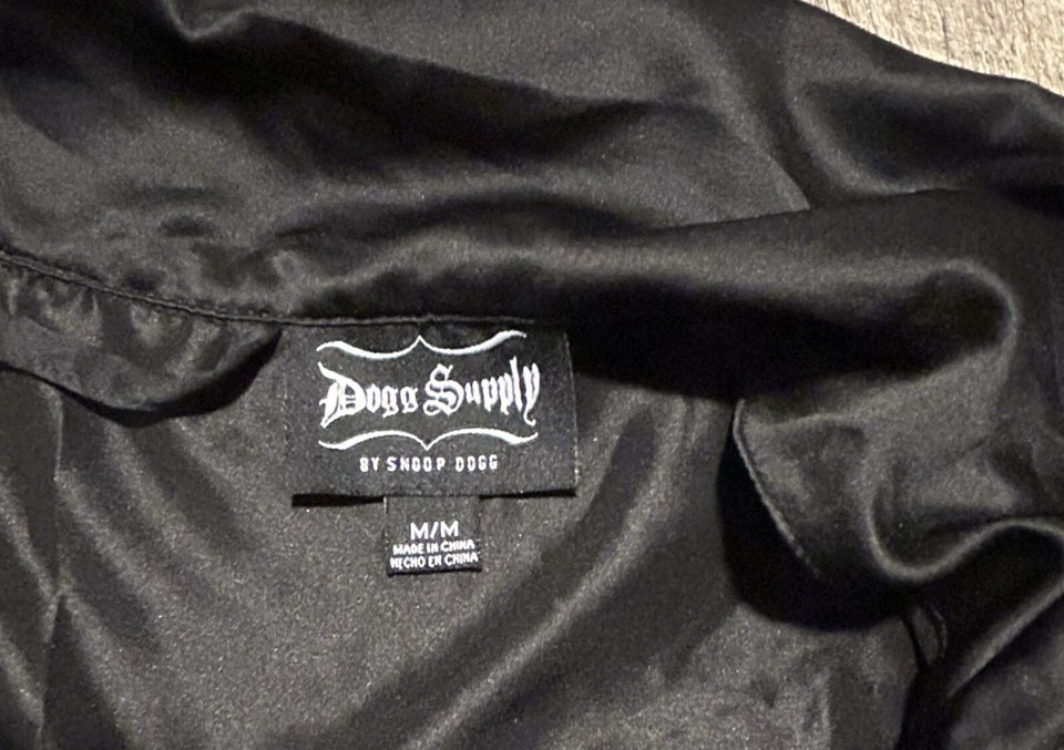 Dogg Supply Snoop Mens Poly Satin Robe Medium Costume Hugh Hefner ...