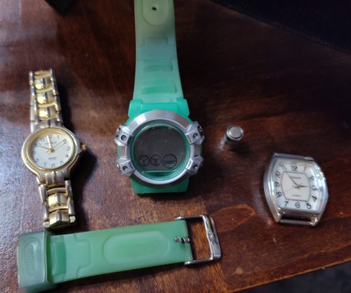 Large Watch Lot Vintage To New Madison, Sergio Valente, Black Hills ...