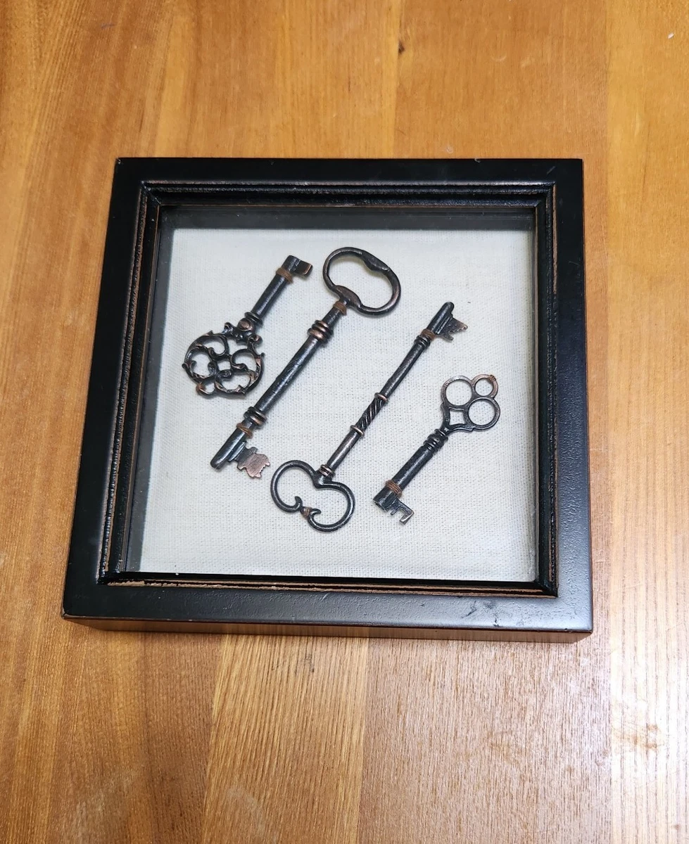 Displaying Antique Keys