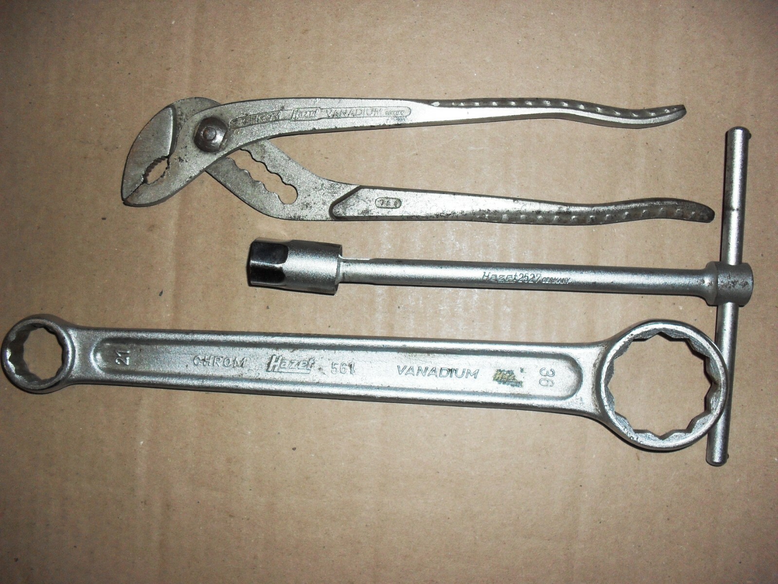 Hazet Tourist VW ROUND BOX Tool Kit TOOLS, Porsche, BMW, MERCEDES BENZ ...