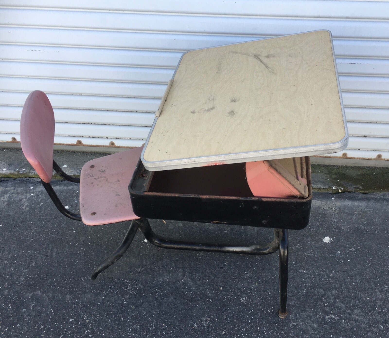 Vintage Pink American Seating Co. Children’s Flip Top Elementary School Desk | eBay