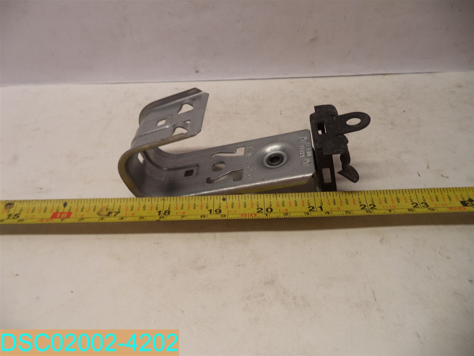 QTY=29: B-LINE BCH21 J-HOOK 5961081 B6101 21050A | eBay