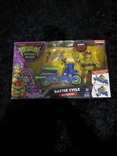 Teenage Mutant Ninja Turtles Playmates Mutant Mayhem Raphael with ...